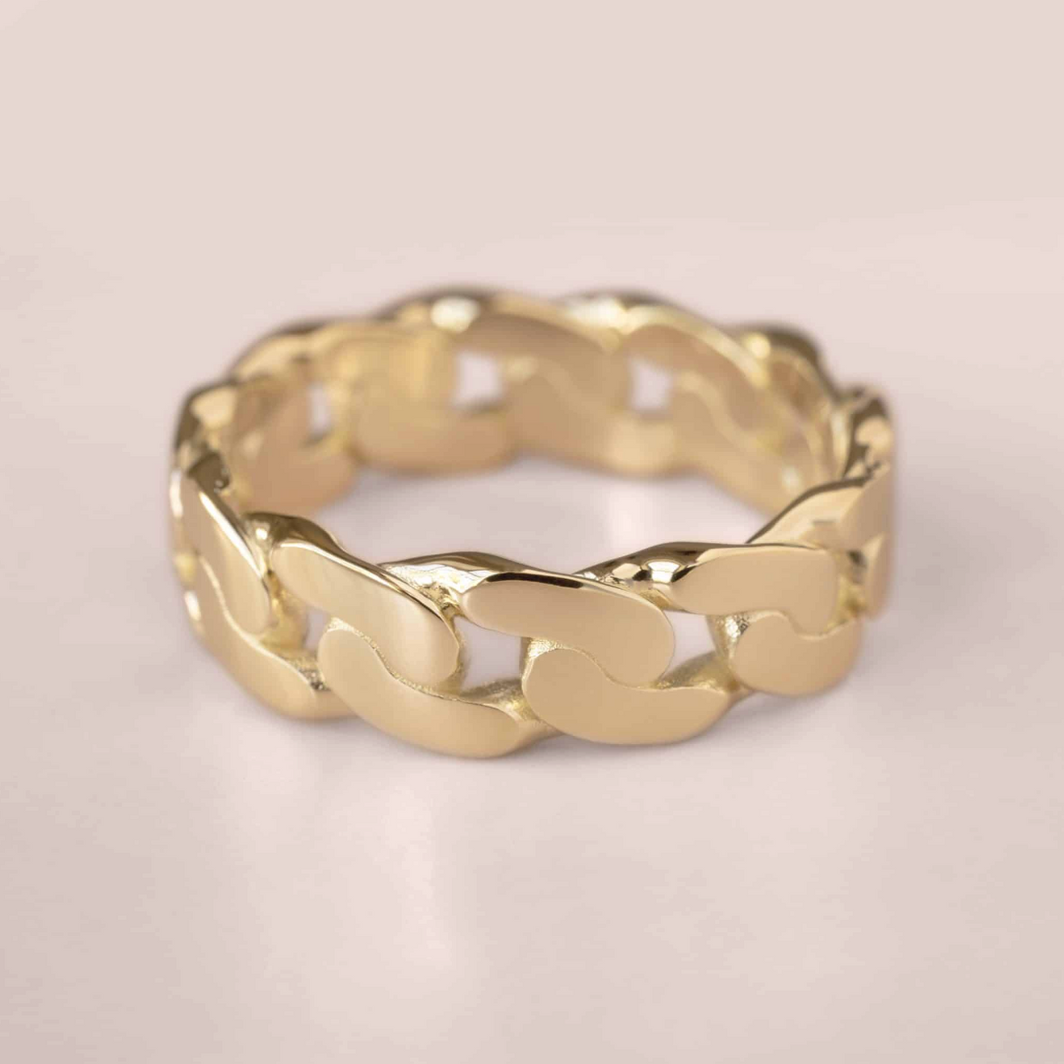 The CEO – Ring Artisan